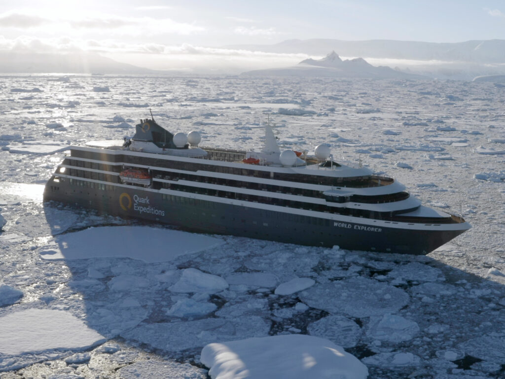 Ships - Antarctica | Polar Tracks Expeditions